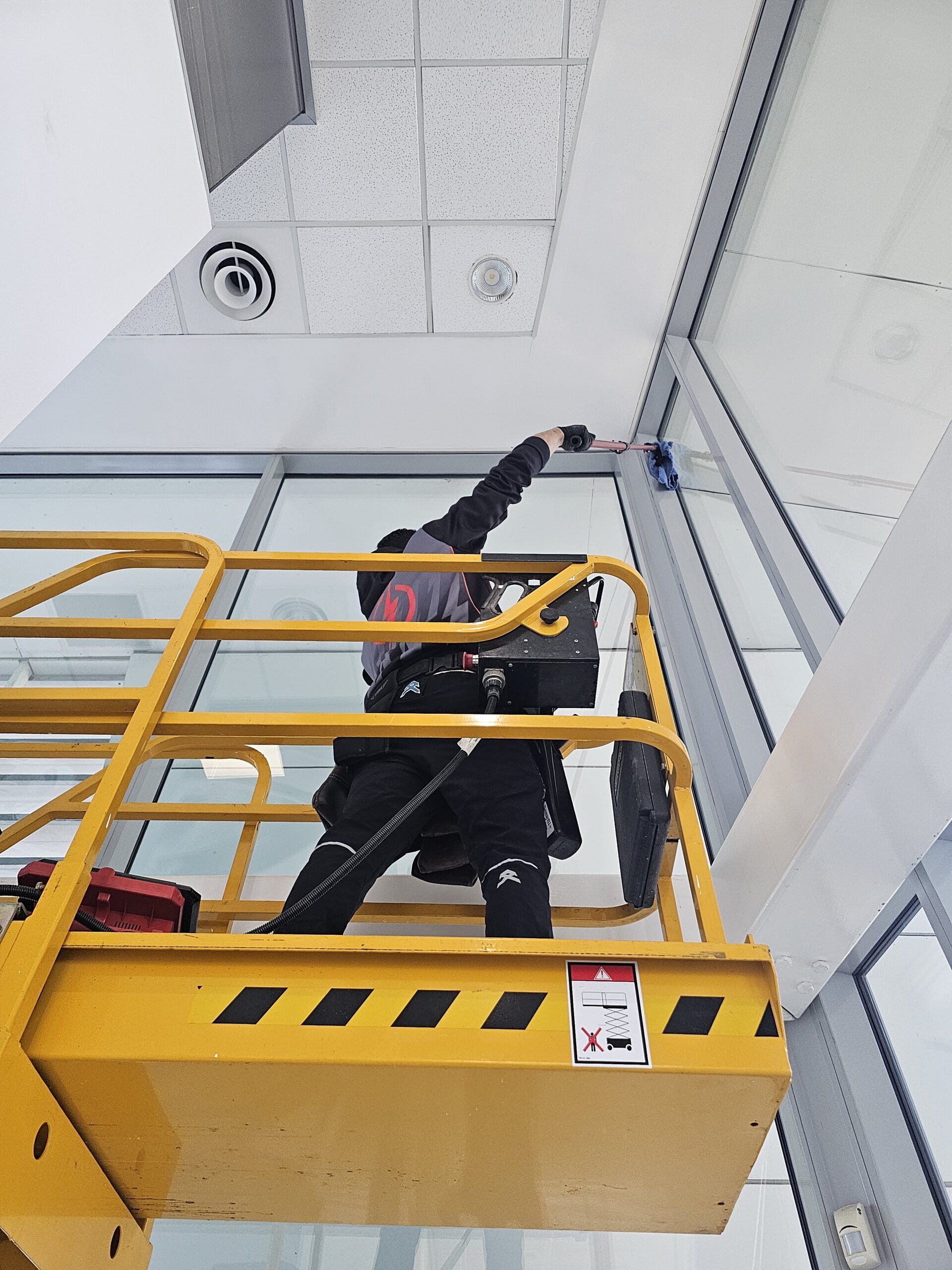 Home | Flash Window Cleaning