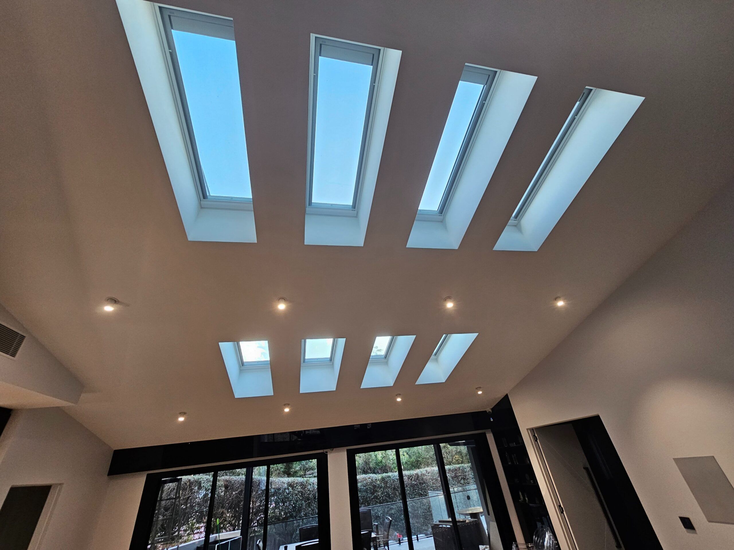 RESIDENTIAL WINDOW CLEANING - Flash Window Cleaning